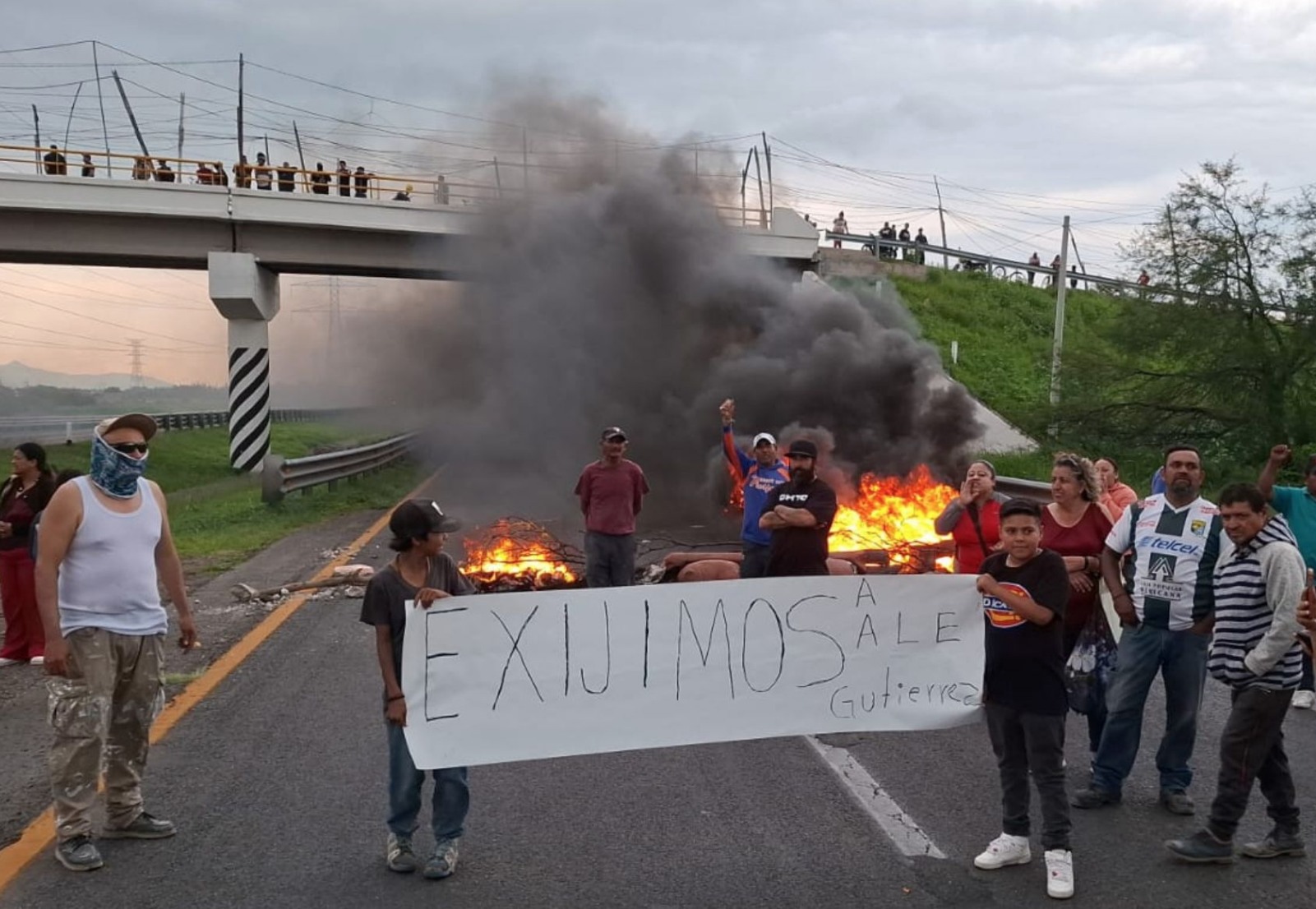 Día de furia en autopista - Códigos, Códigos News, noticias, Guanajuato ...